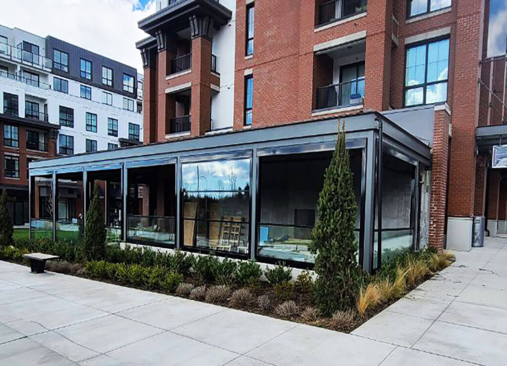 Retractable glass walls in Vancouver and across Canada | JAMDIS Patio ...